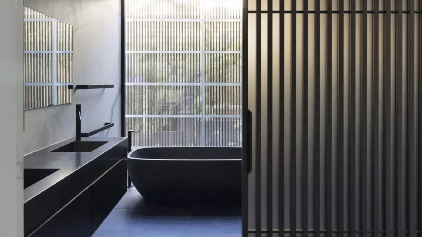 Corben Architects Bold Statement Bathroom